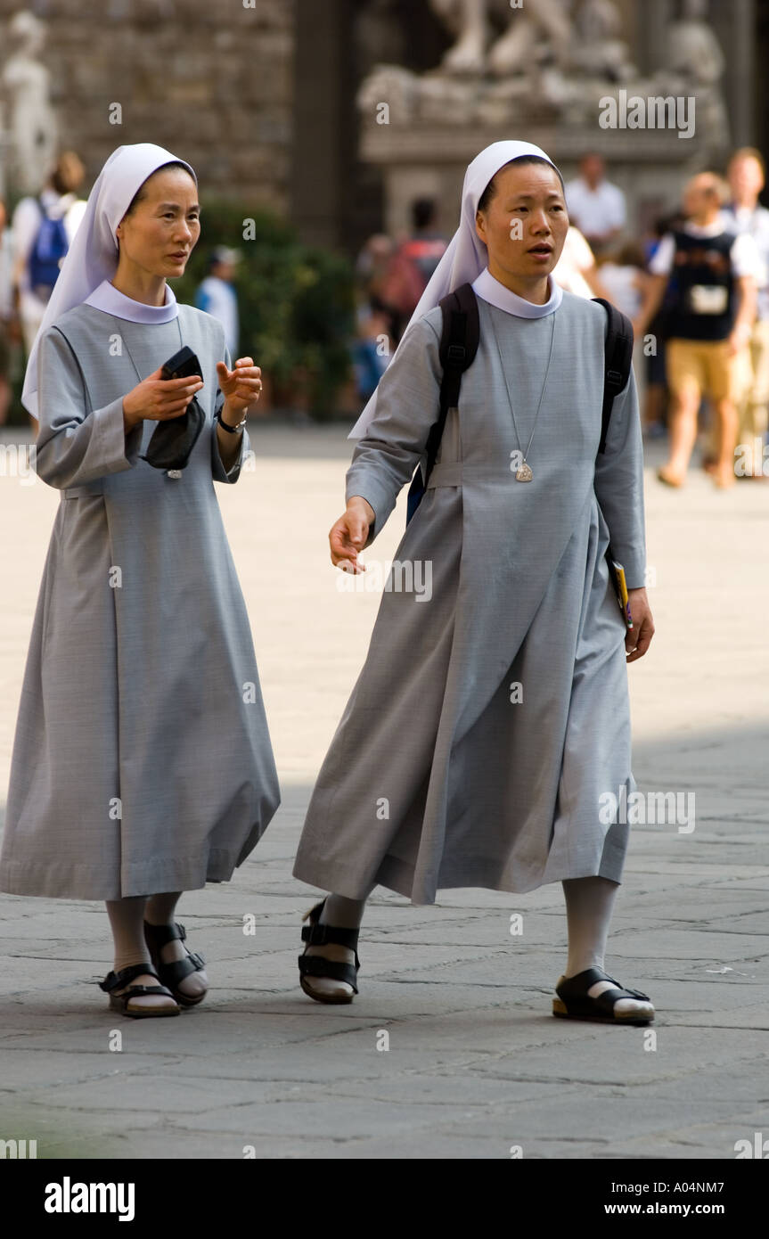 Nun's vows hi-res stock photography and images - Alamy