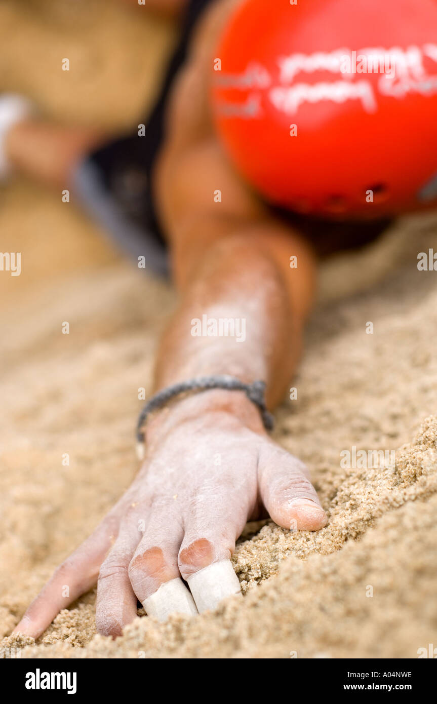 Image of a tenacious rock climber Stock Photo - Alamy