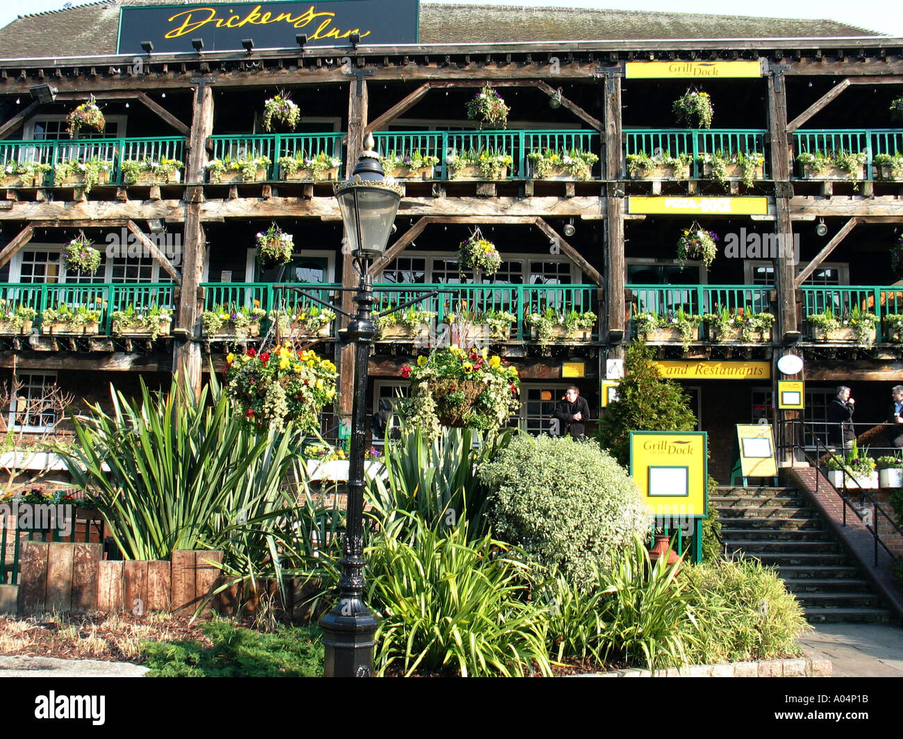 Dickens Inn Pub And Restaurant Saint Katherines Dock High Resolution ...
