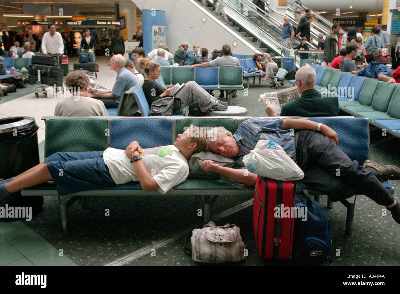 Flight delays hi-res stock photography and images - Alamy