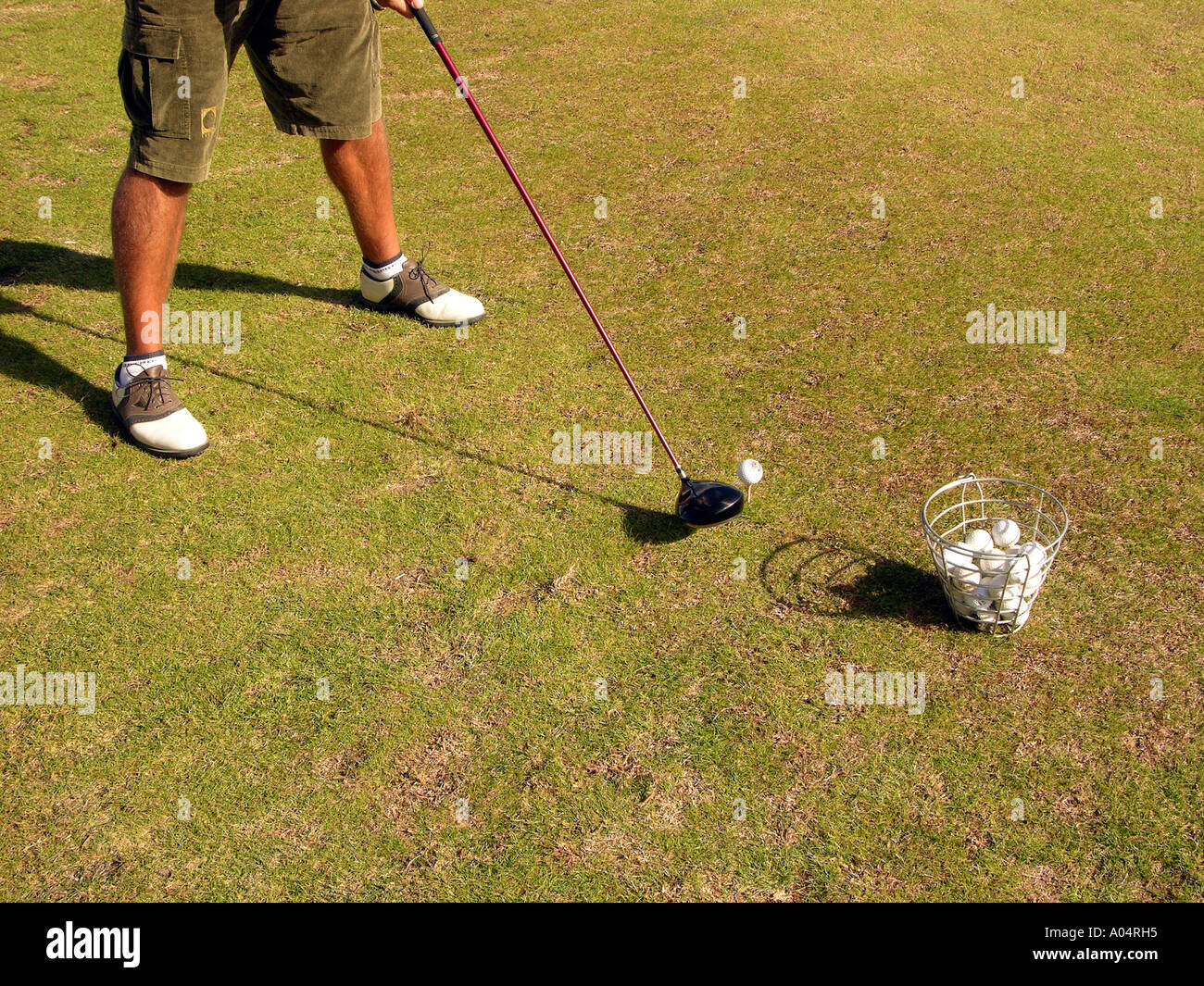 Golf ball bucket driving range hi-res stock photography and images - Alamy