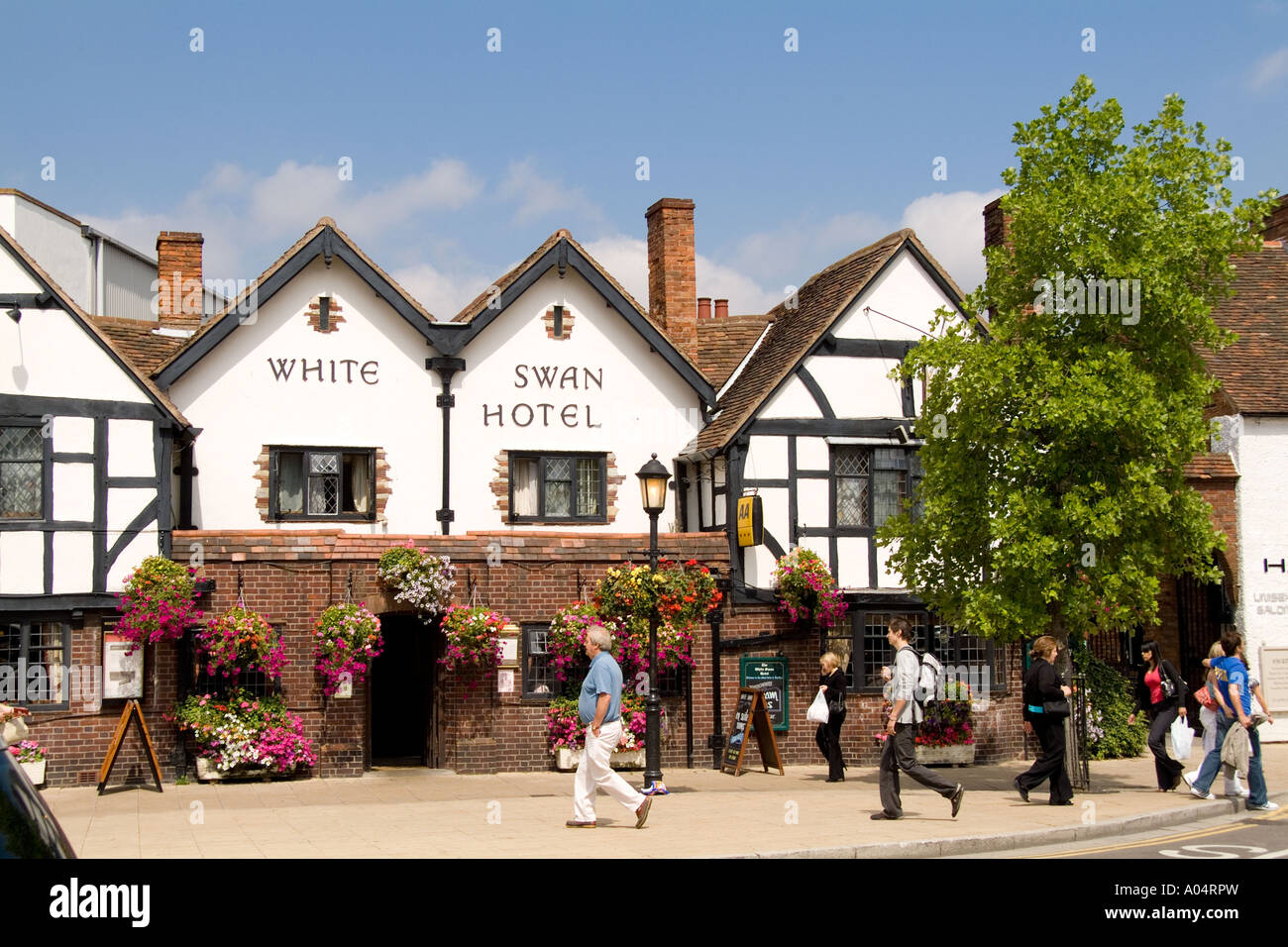 William shakespeare hometown hi-res stock photography and images - Alamy