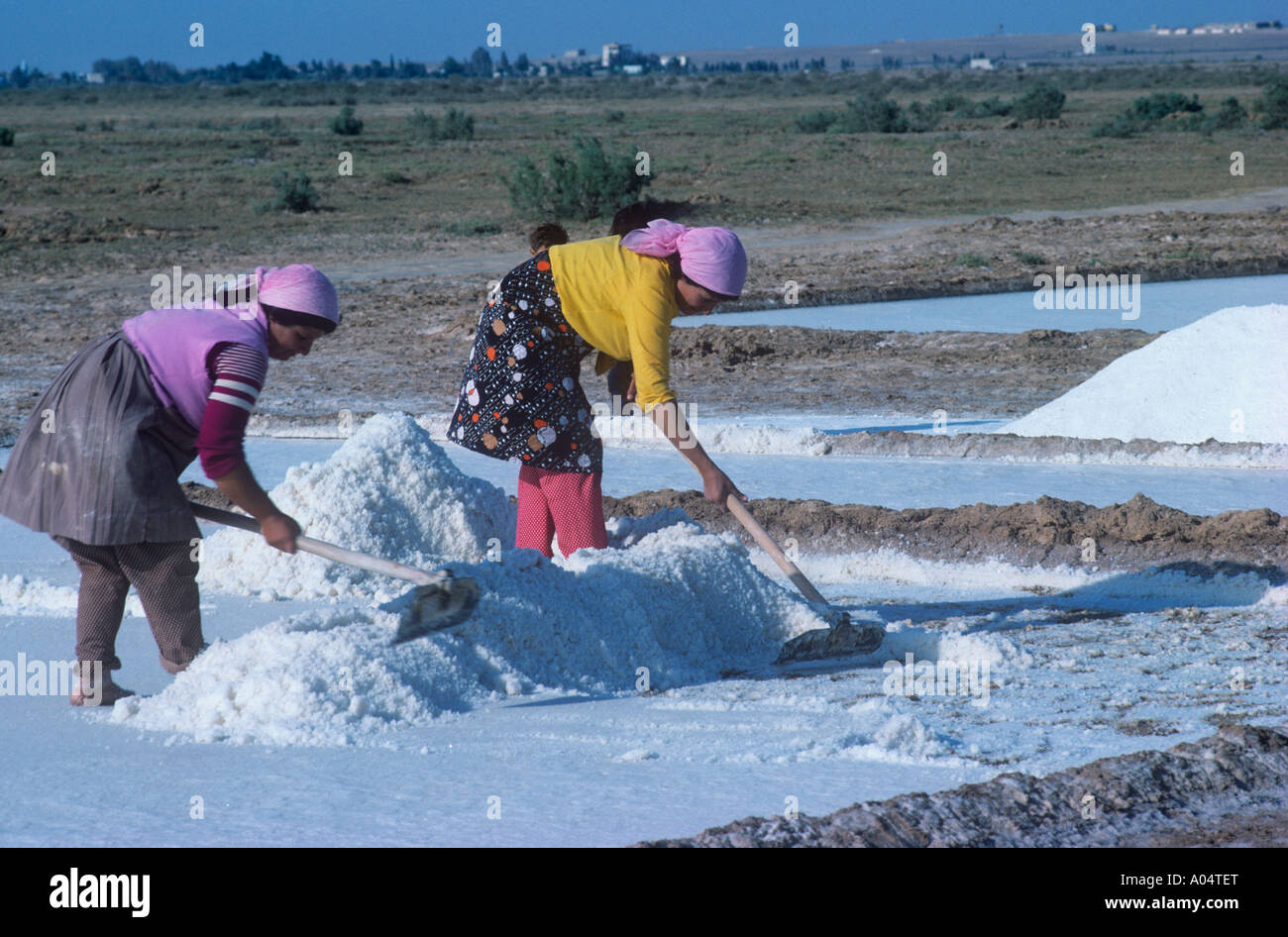 Druze women hi-res stock photography and images - Alamy