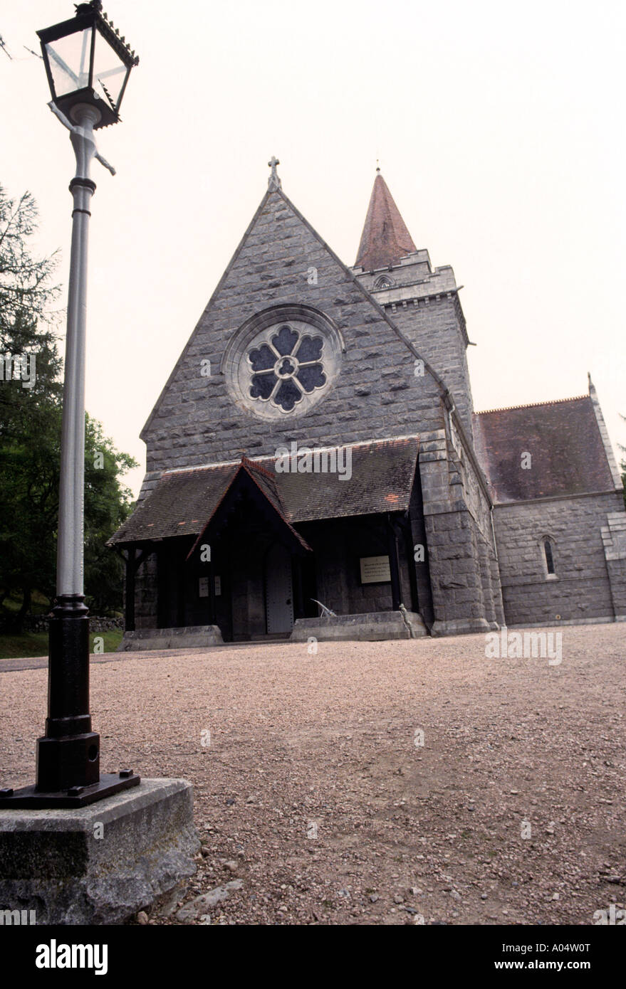 Crathie church, balmoral, scotland hi-res stock photography and images ...