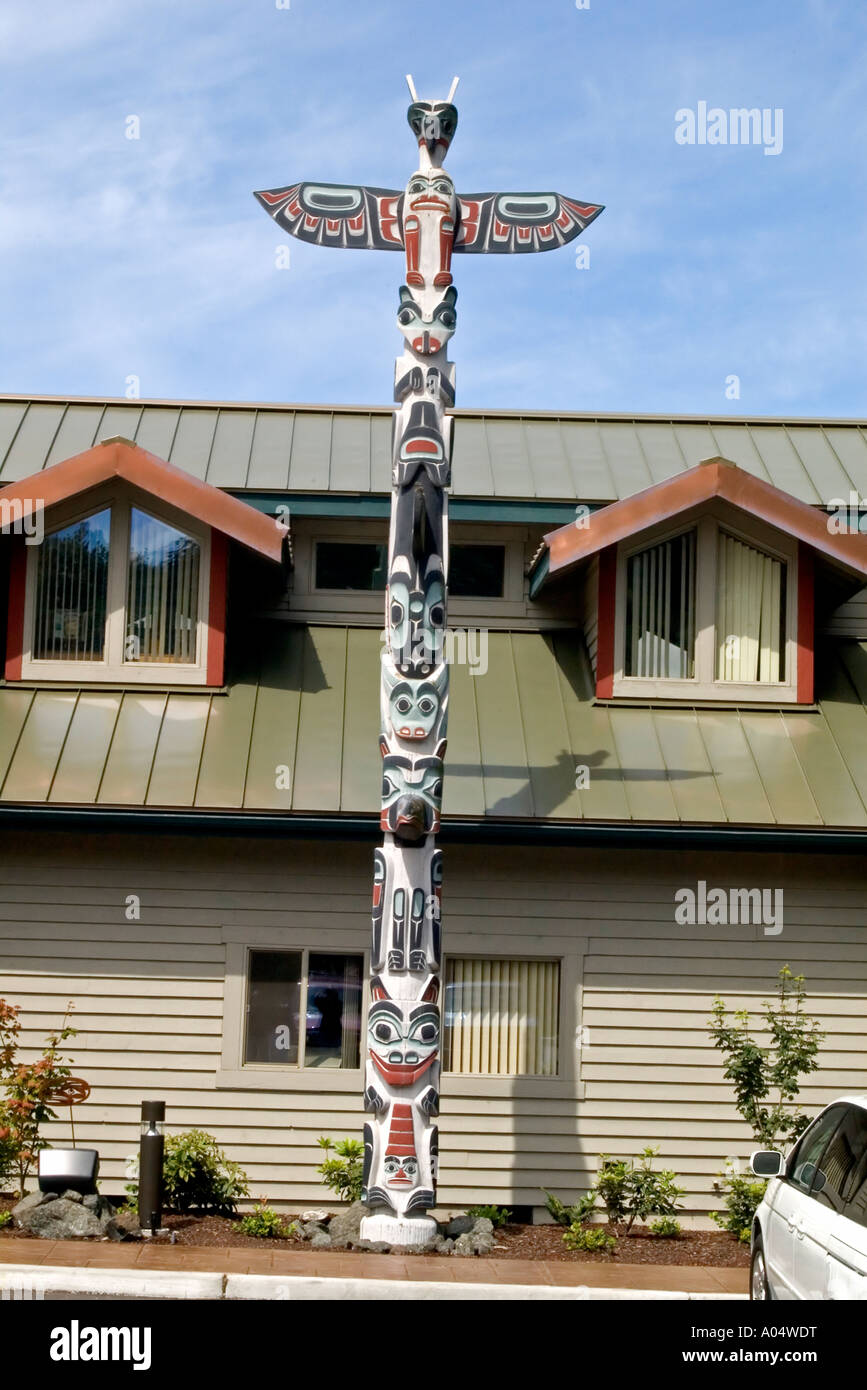 S'klallam tribal center hi-res stock photography and images - Alamy