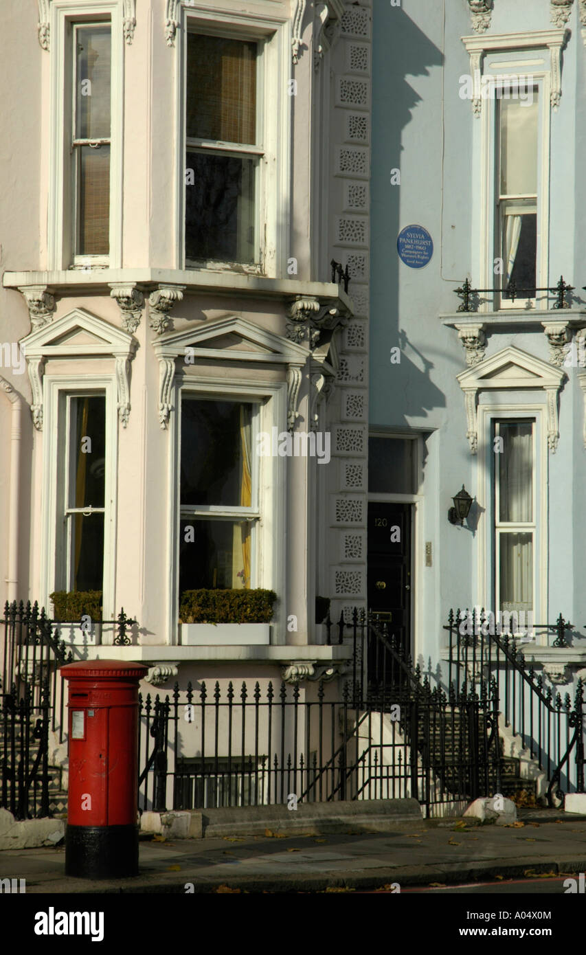 Victorian terraced houses and red pillar box on Cheyne Walk Chelsea ...
