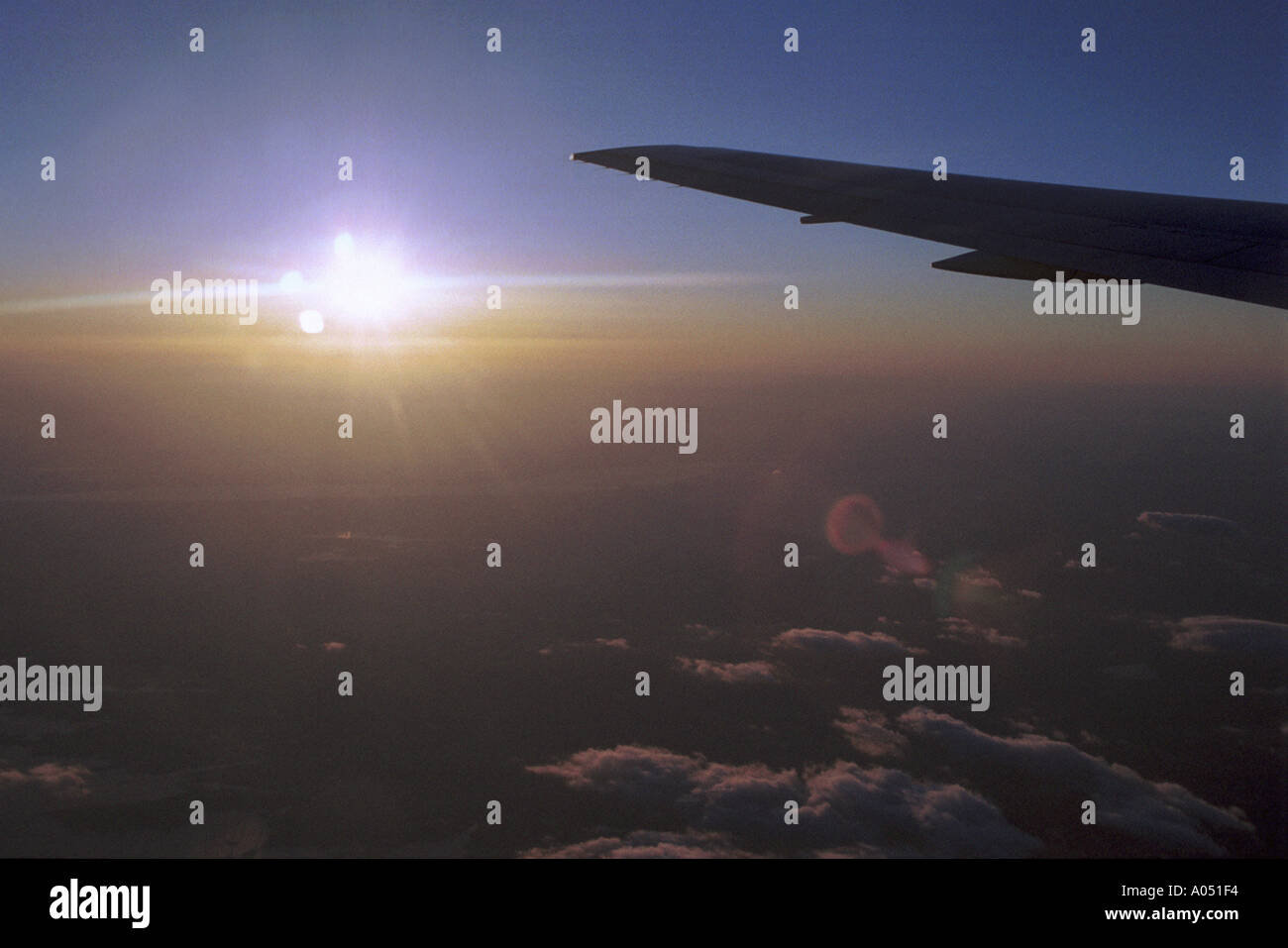 Plane flying above hi-res stock photography and images - Alamy