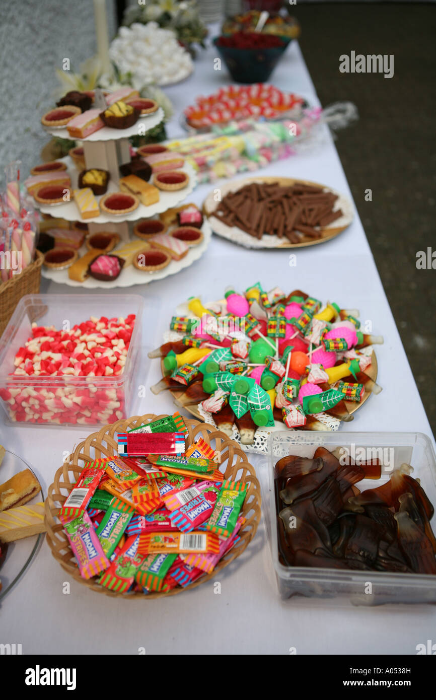 Mr kipling french fancy hi-res stock photography and images - Alamy