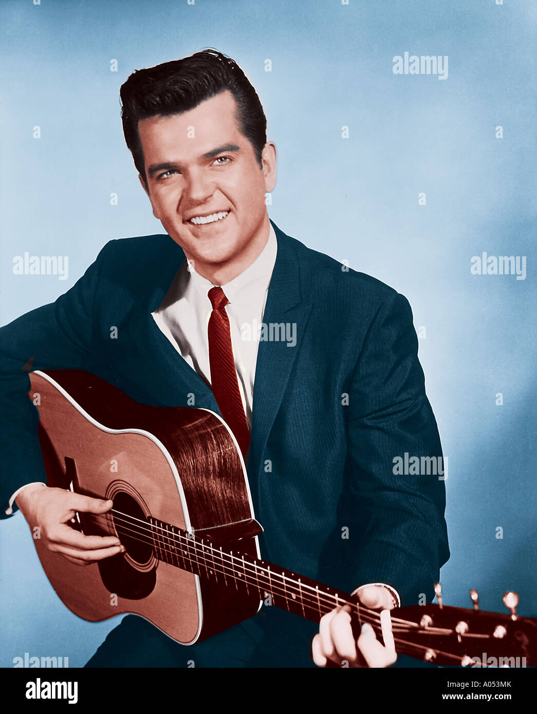 Twitty hi-res stock photography and images - Alamy