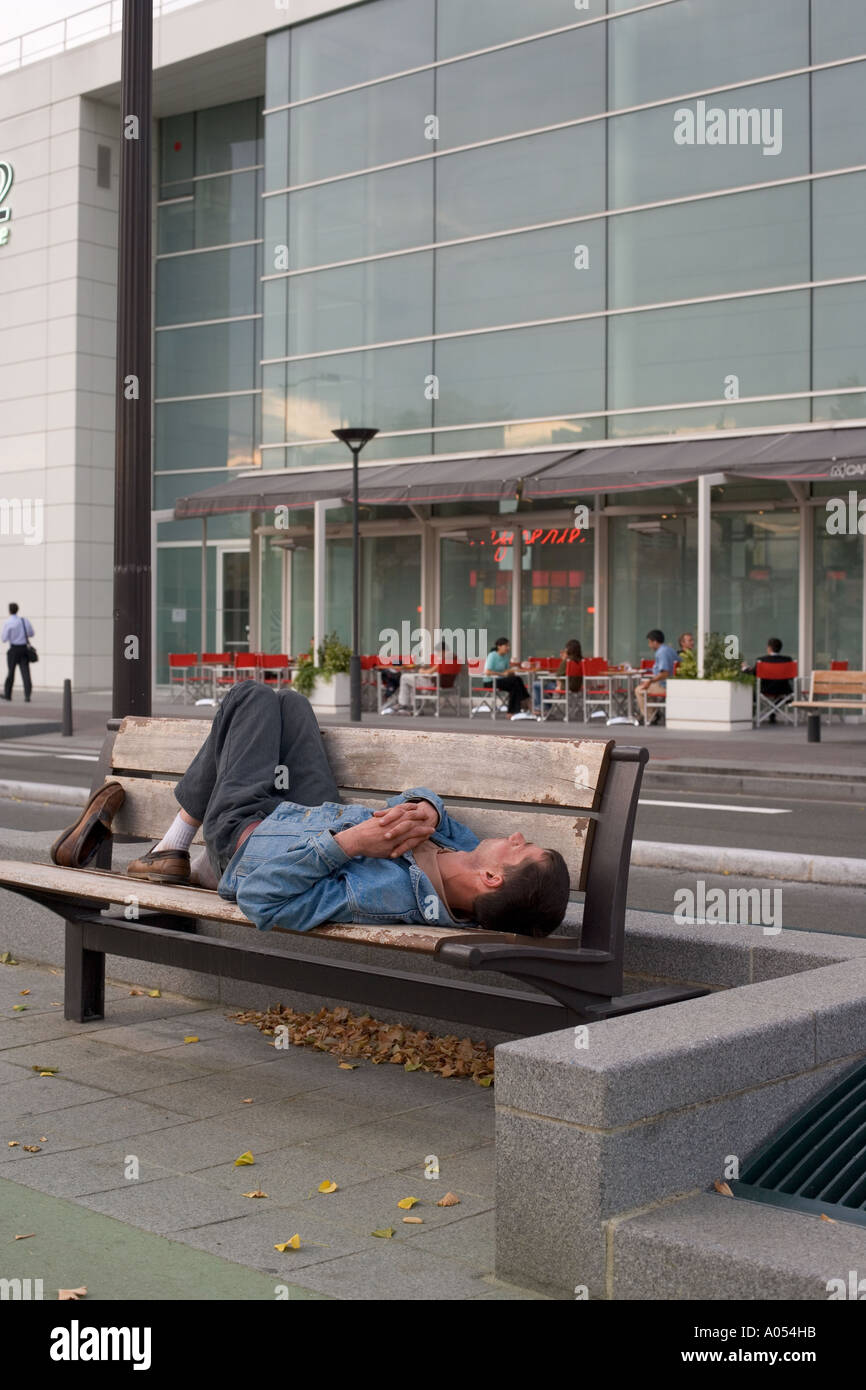 Tramp in Paris France Stock Photo - Alamy
