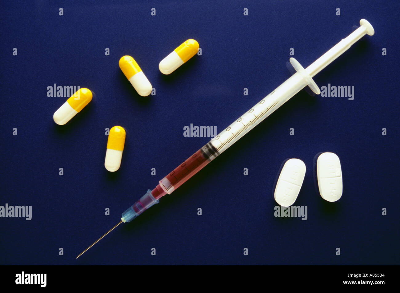 medicine pills tablets injection health care Stock Photo - Alamy