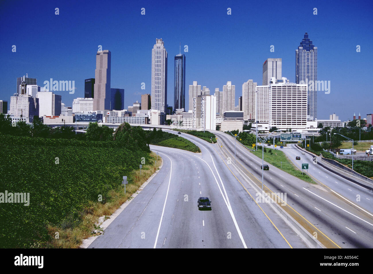 usa georgia atlanta skyline highway street Stock Photo - Alamy
