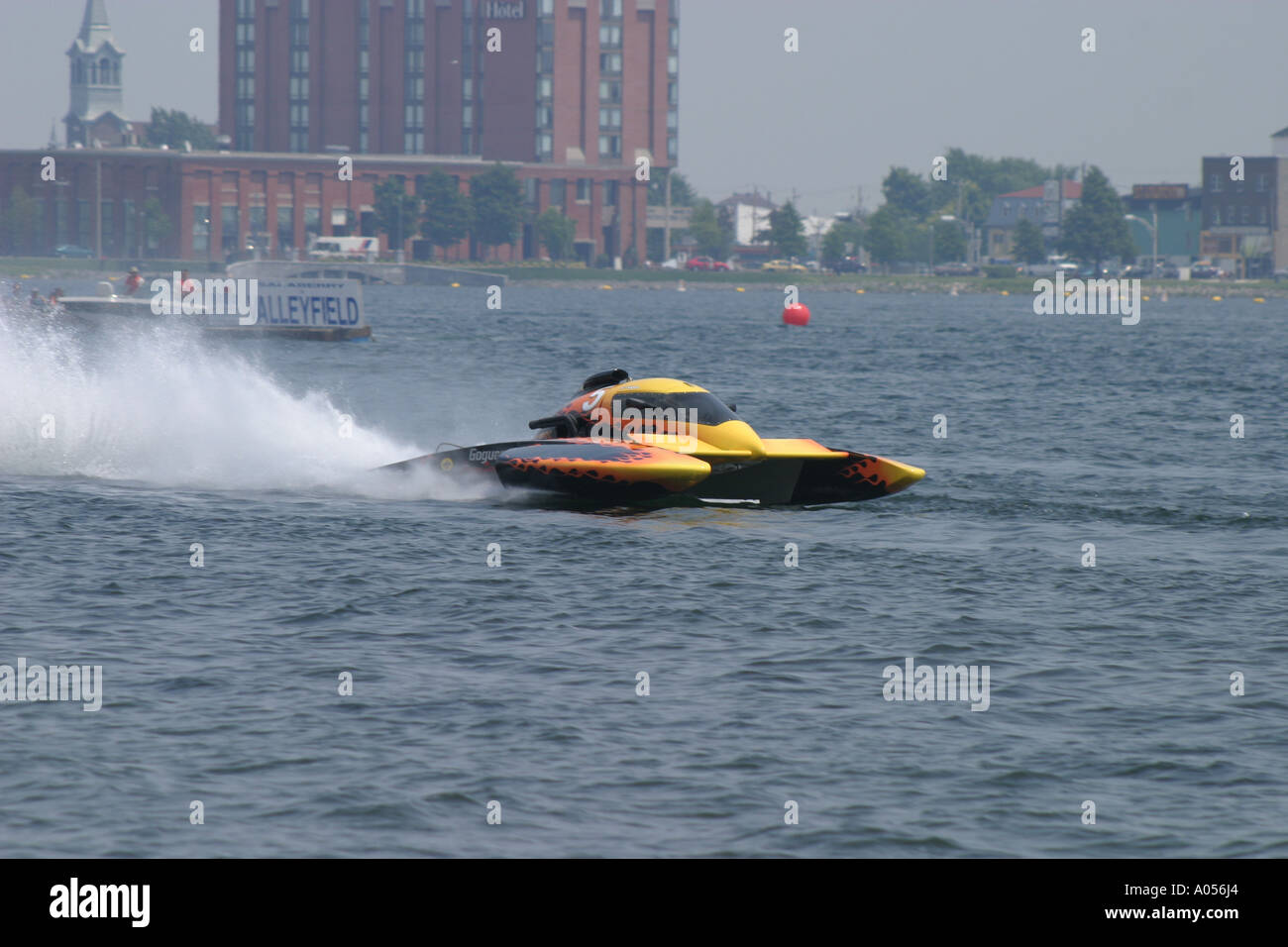 Powerboat Racing Formula One Quebec Canada Stock Photo - Alamy