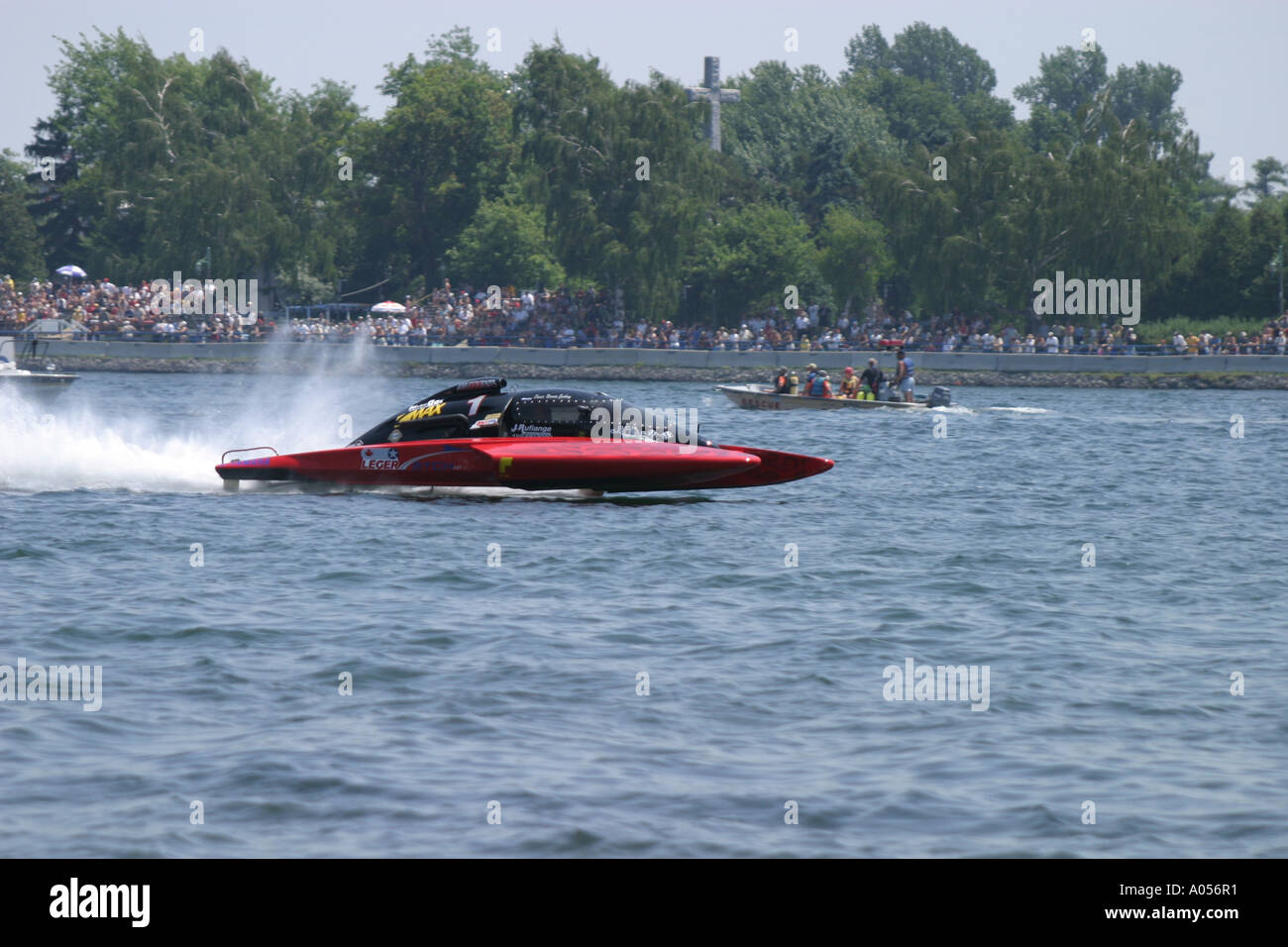Formula one power boat hi-res stock photography and images - Alamy