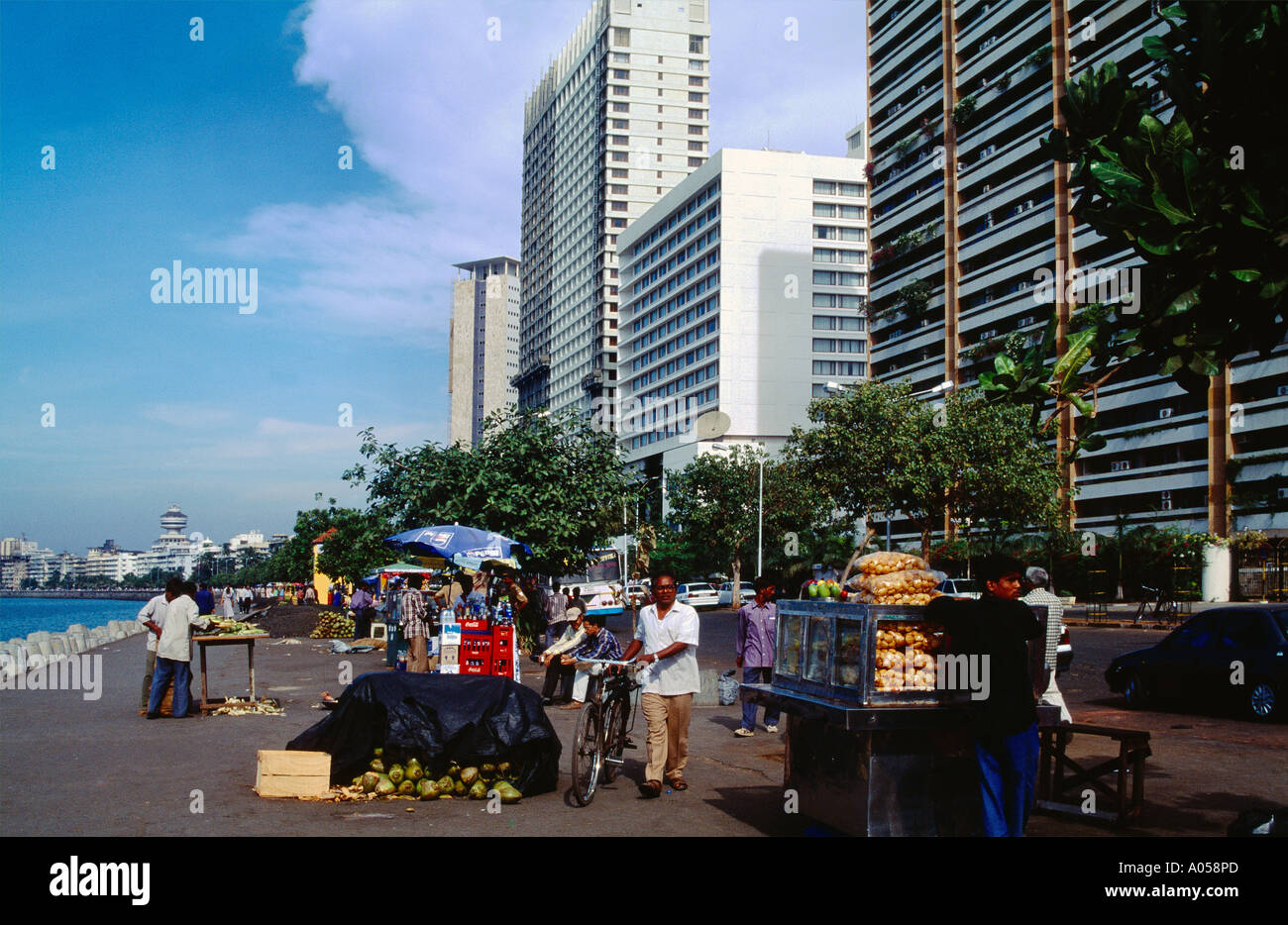 Mumbai (Formerly Bombay ) India Waterfront Marine Drive Stock Photo - Alamy
