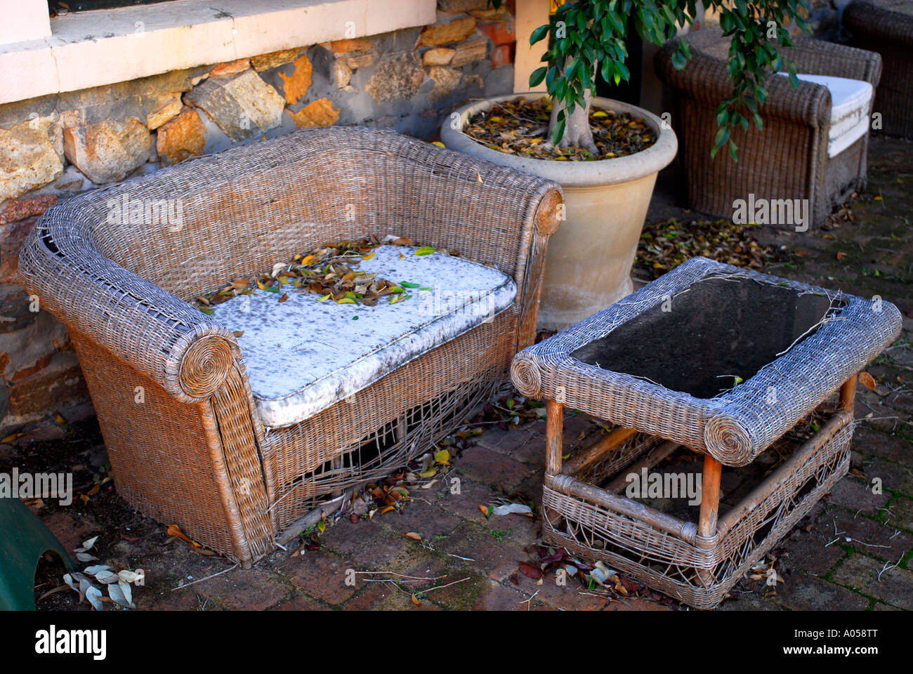 Rattan furniture hi-res stock photography and images - Alamy