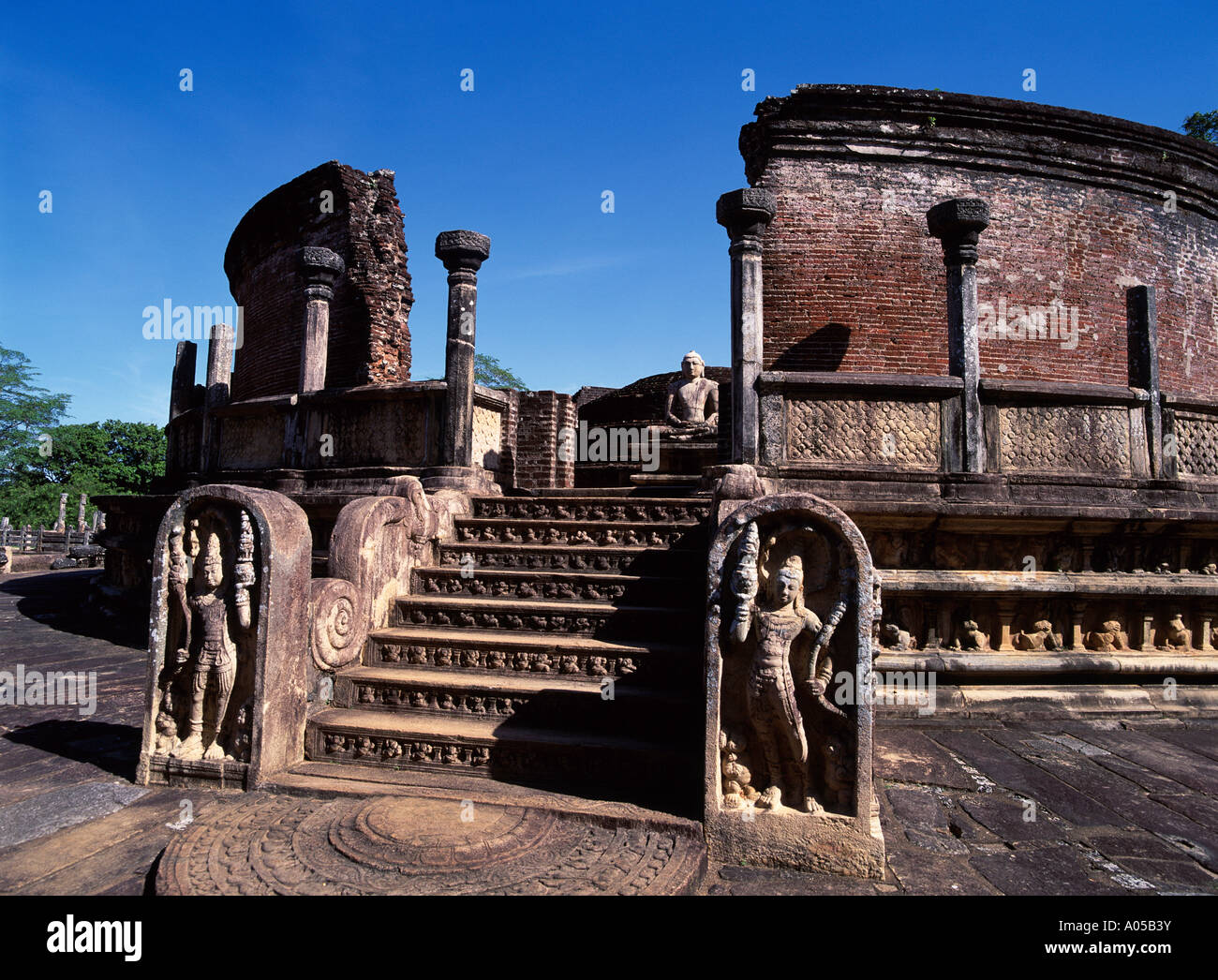 Polonnaruwa, Sacred Quadrangle, Day Stock Photo - Alamy