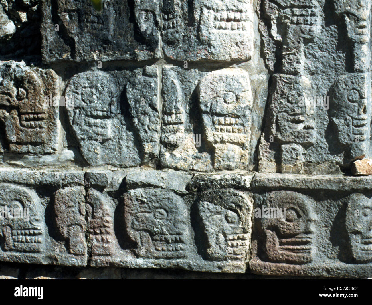 Mayan skull carving High Resolution Stock Photography and Images - Alamy