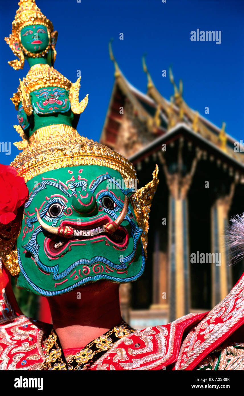 Khon dance masks hi-res stock photography and images - Alamy