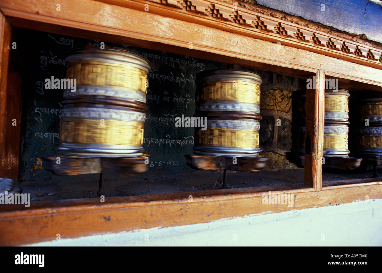 India spinning wheel ancient hi-res stock photography and images - Alamy