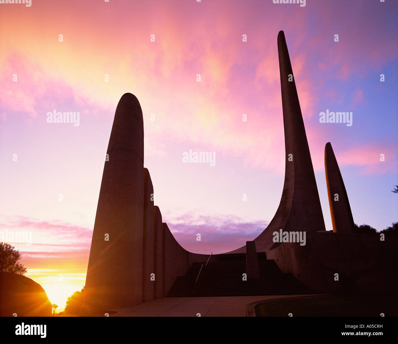 Afrikaans monument and paarl hi-res stock photography and images - Alamy