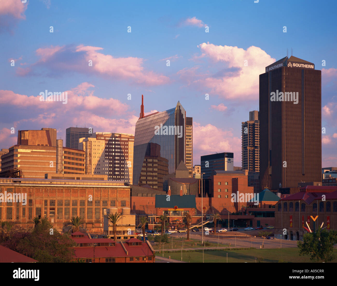 African cities skylines hi-res stock photography and images - Alamy