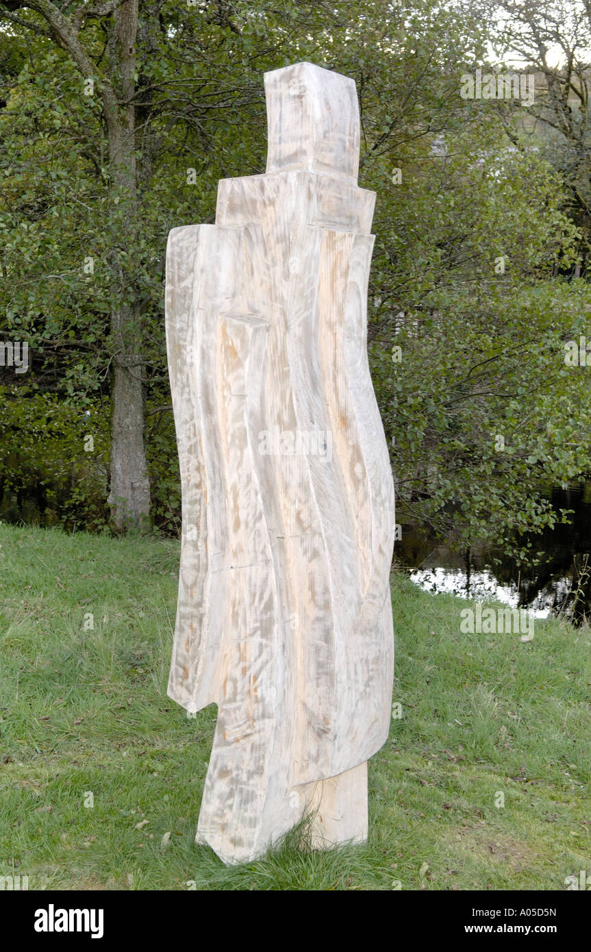 Moving Forms Sculpture by Tilu Kisipuu Sculpture Trail Lake Vyrnwy Mid ...