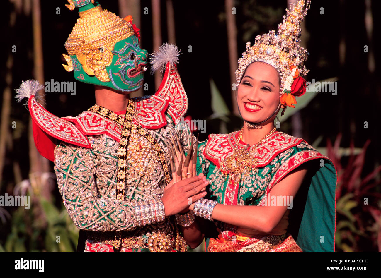 Khon Mask Dance Stock Photo - Alamy