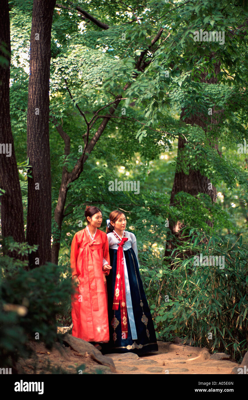 Traditional Costume, Girls Stock Photo - Alamy