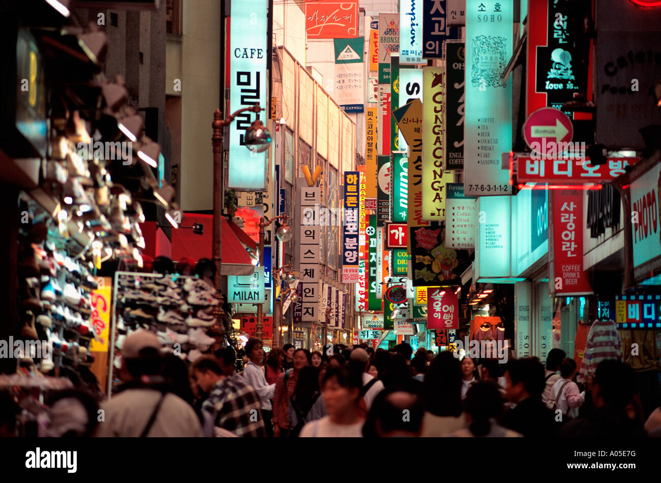 Myongdong, Shopping Street Stock Photo - Alamy
