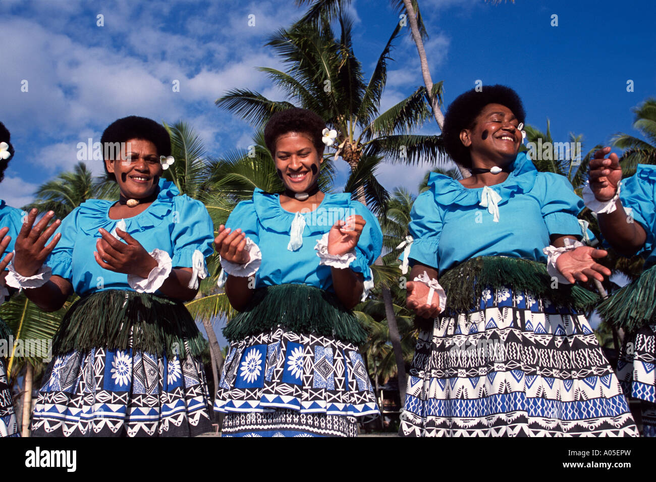 Fiji, People, Women, Traditional Dancing, Day Stock Photo: 9886512 - Alamy