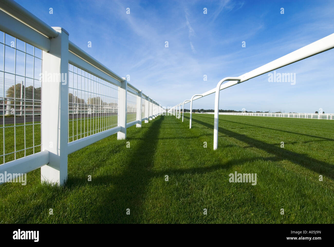 Race racecourse hi-res stock photography and images - Alamy