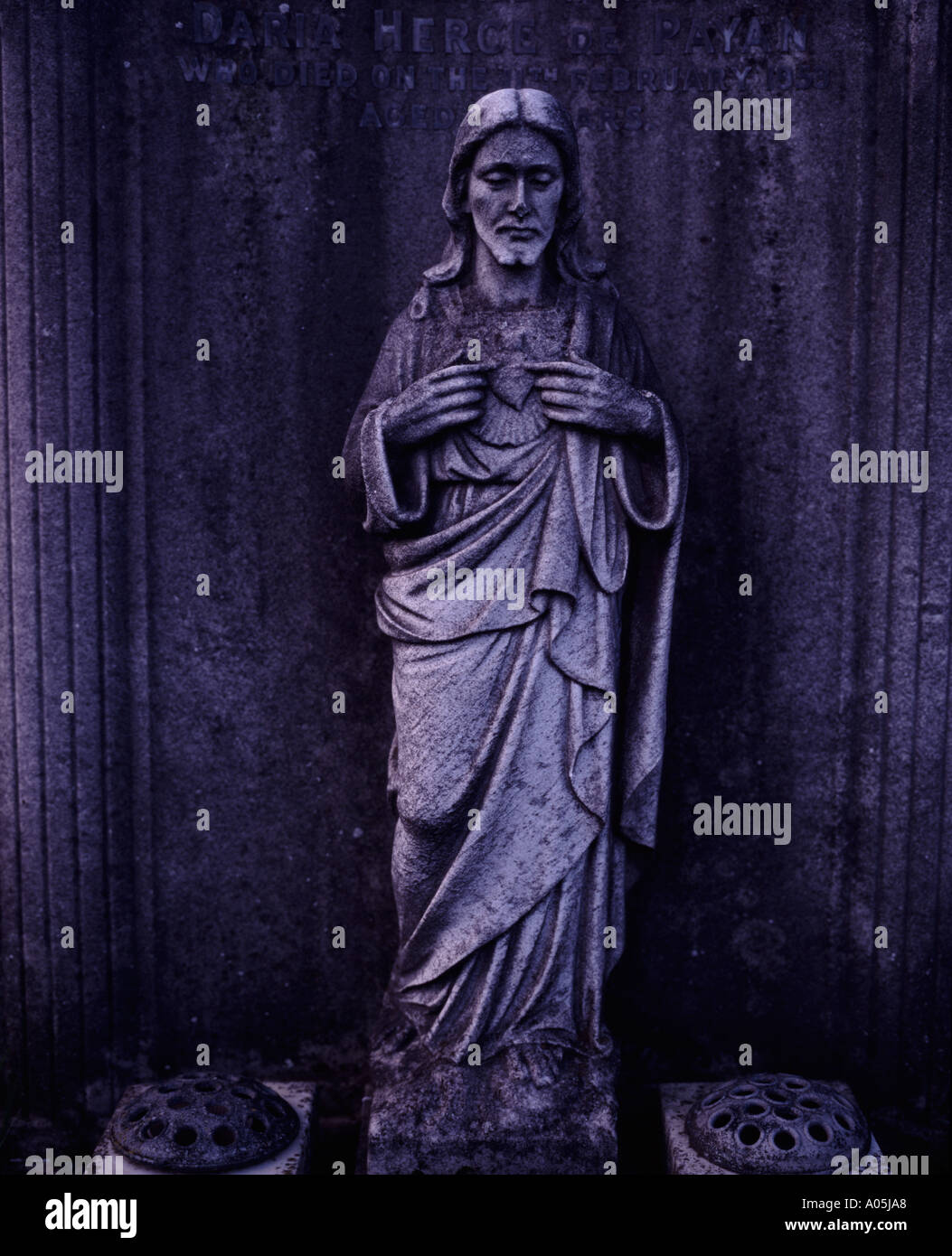 Statue of Jesus Kensal Green Cemetery London, UK Stock Photo - Alamy