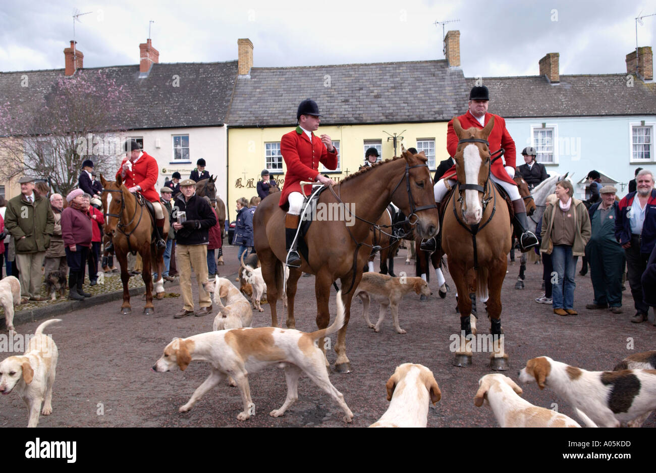 Huntsmen meeting for hunting hi-res stock photography and images - Alamy