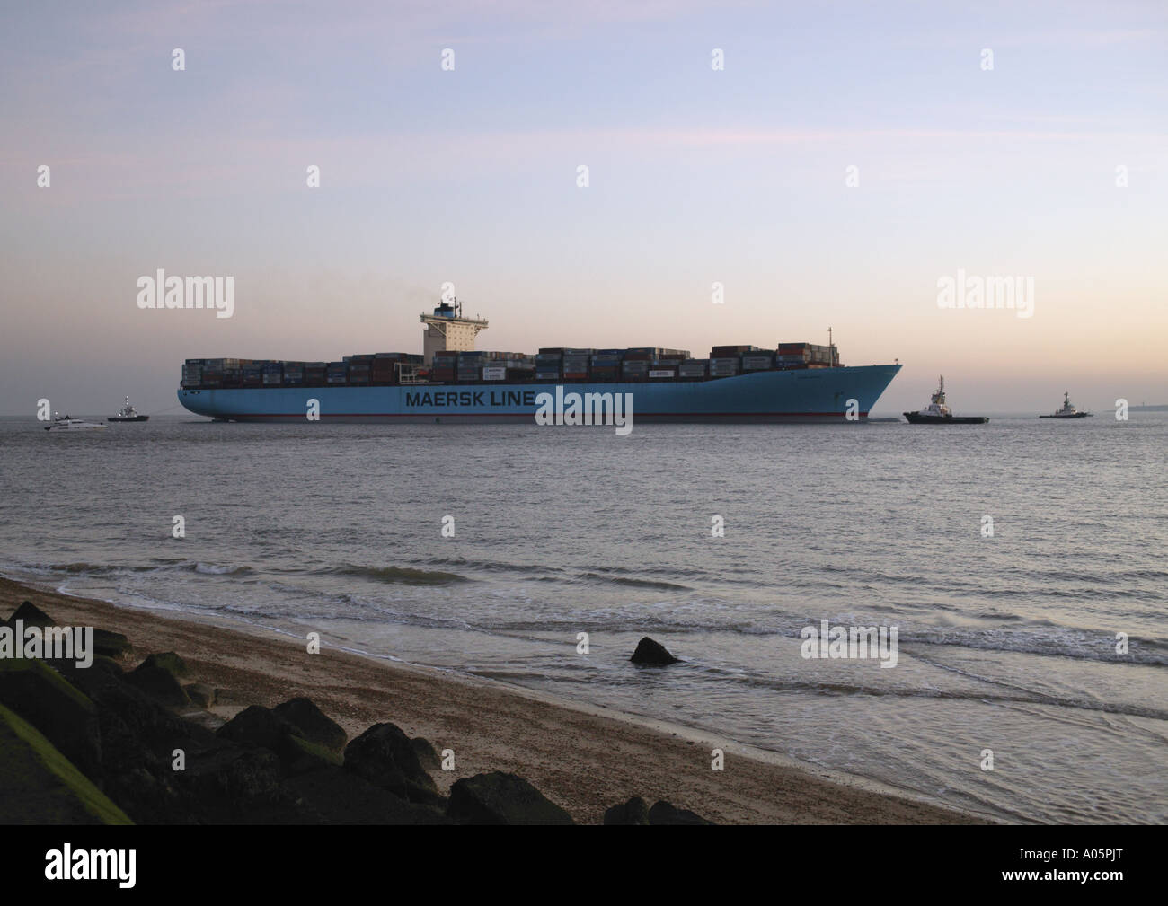 Emma Maersk 3 - world's largest container ship afloat, as of 2006 Stock ...