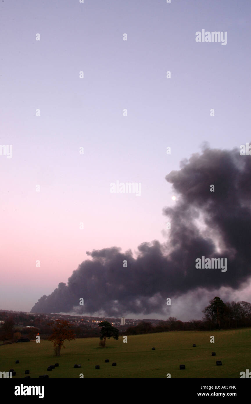 Buncefield Oil Depot Explosion Stock Photo - Alamy