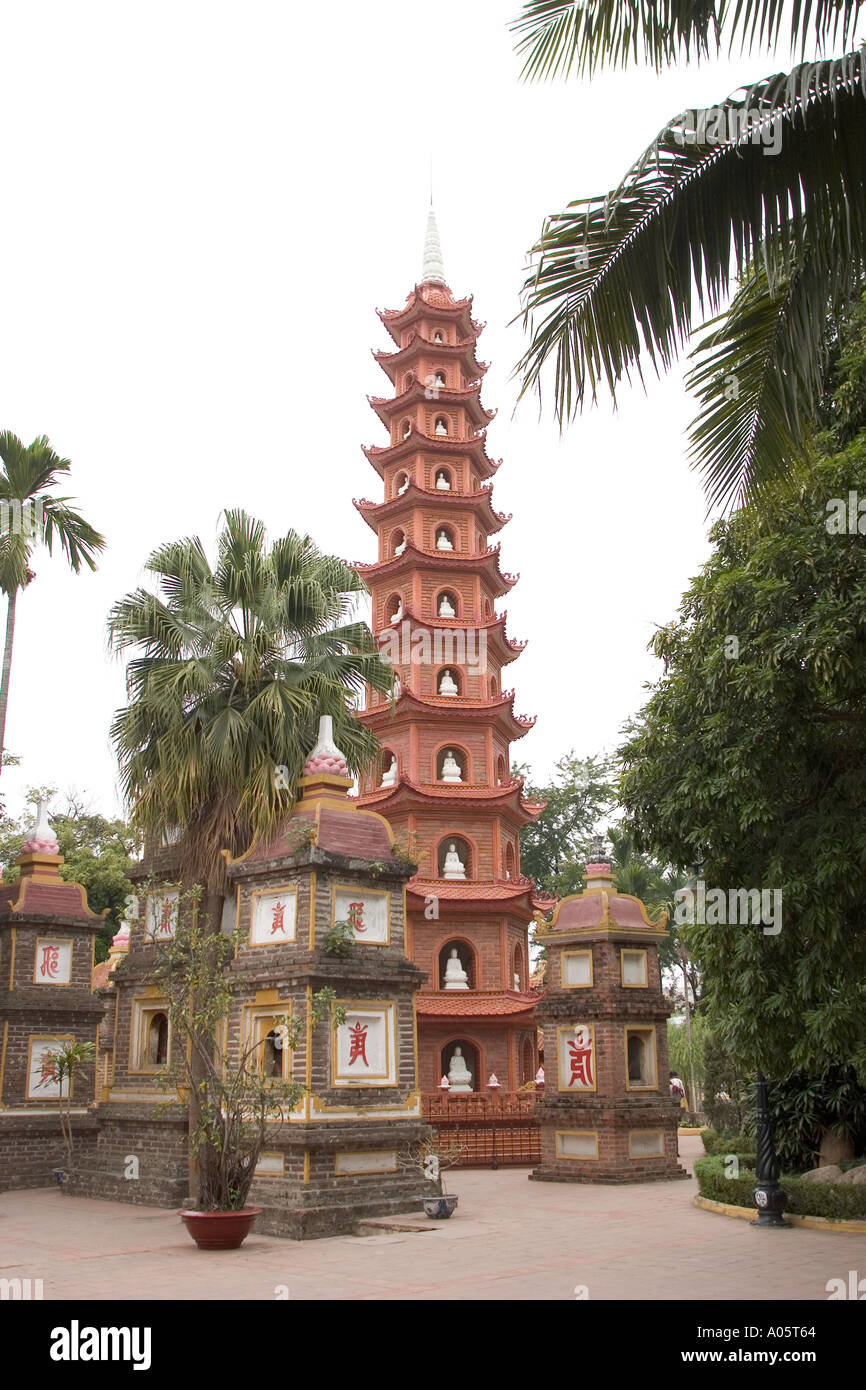 Monuments hanoi hi-res stock photography and images - Alamy