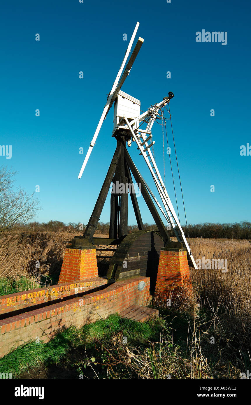 windpump, how hill, norfolk broads, england Stock Photo - Alamy