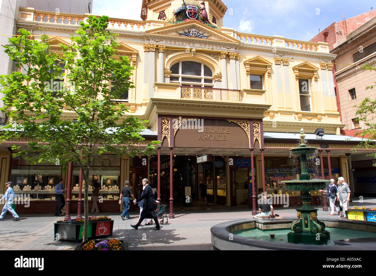 Australian arcade hi-res stock photography and images - Alamy