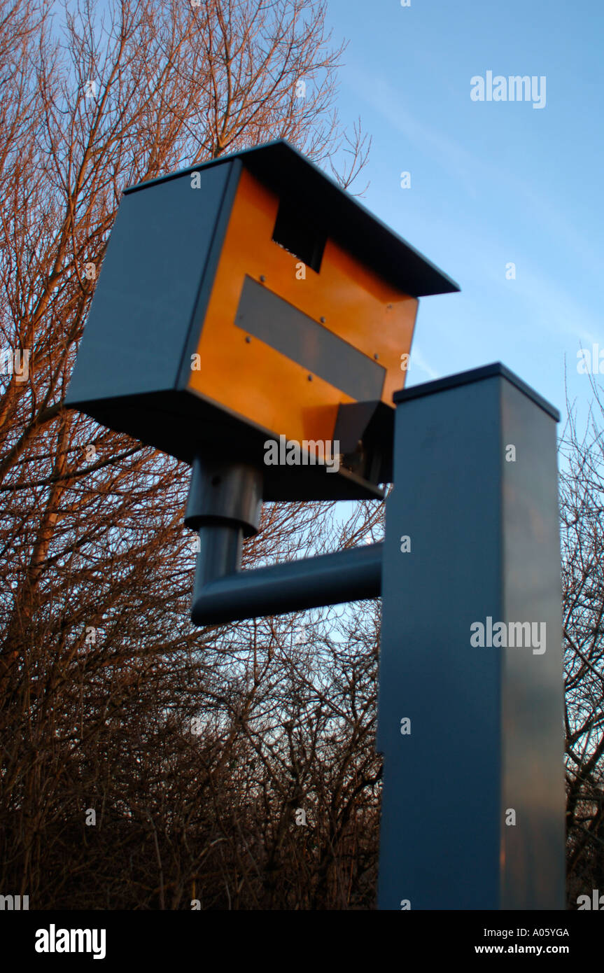 Distinctive flash hi-res stock photography and images - Alamy