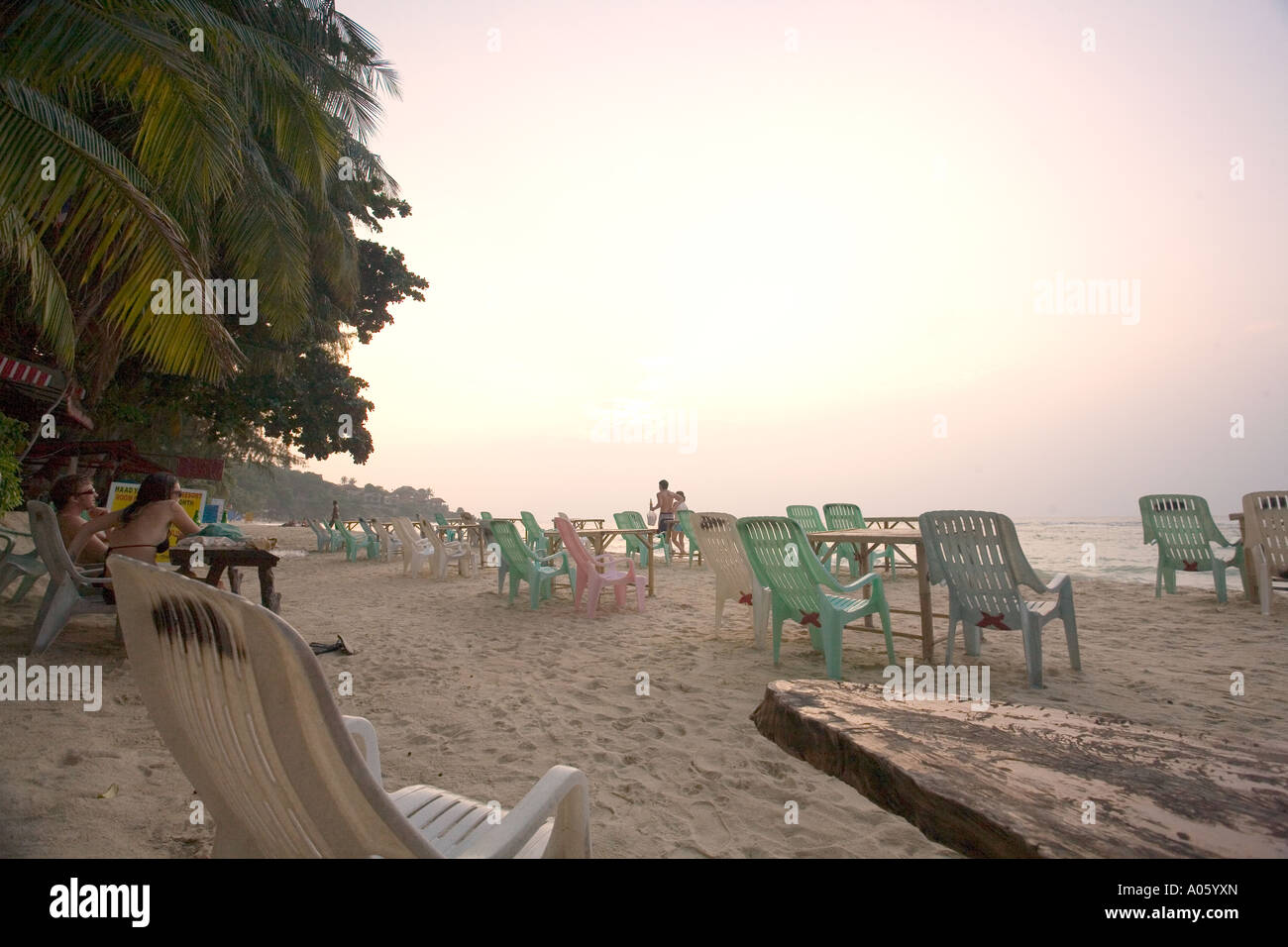 Haad yao beach Ko Phangan Thailand Stock Photo - Alamy