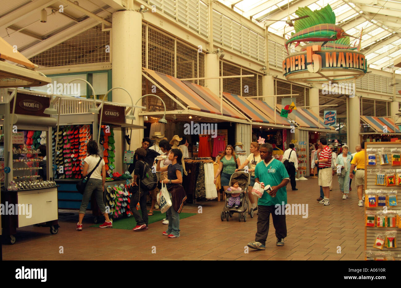 Bayside marketplace mall hi-res stock photography and images - Alamy