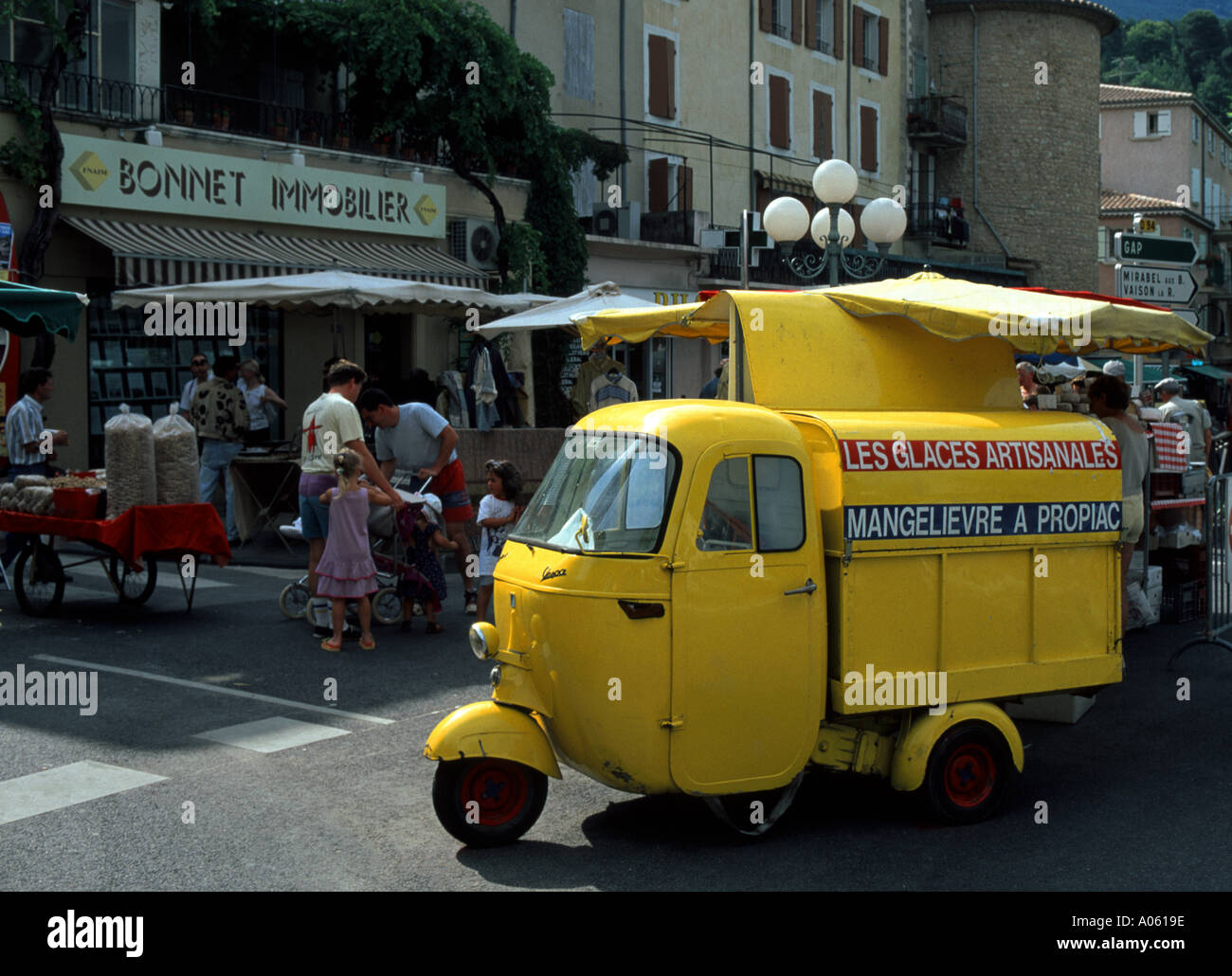 Market in Nyons Provence France Stock Photo - Alamy