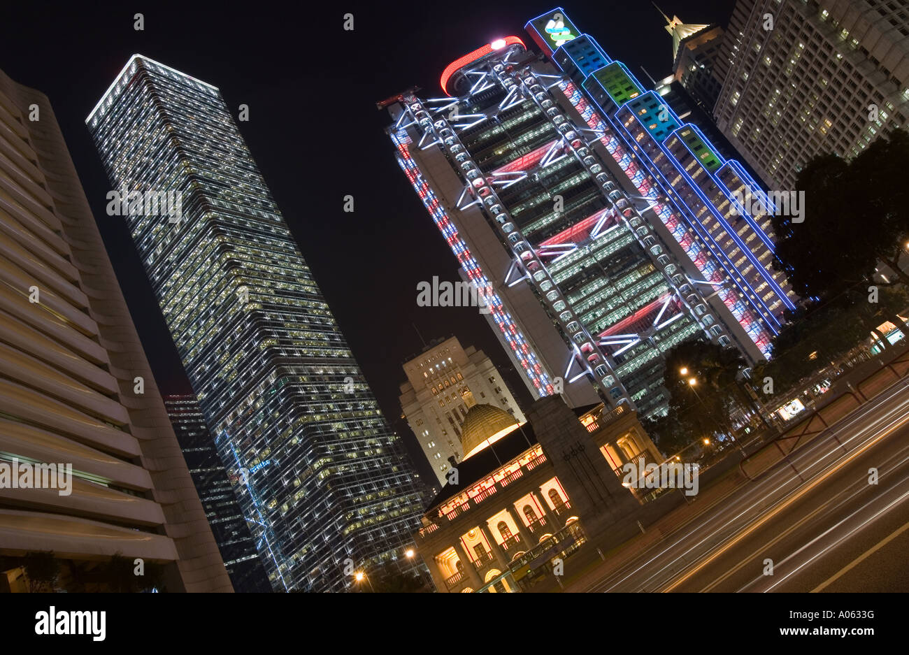 The HSBC Headquarters in the Central Business District of Hong Kong ...