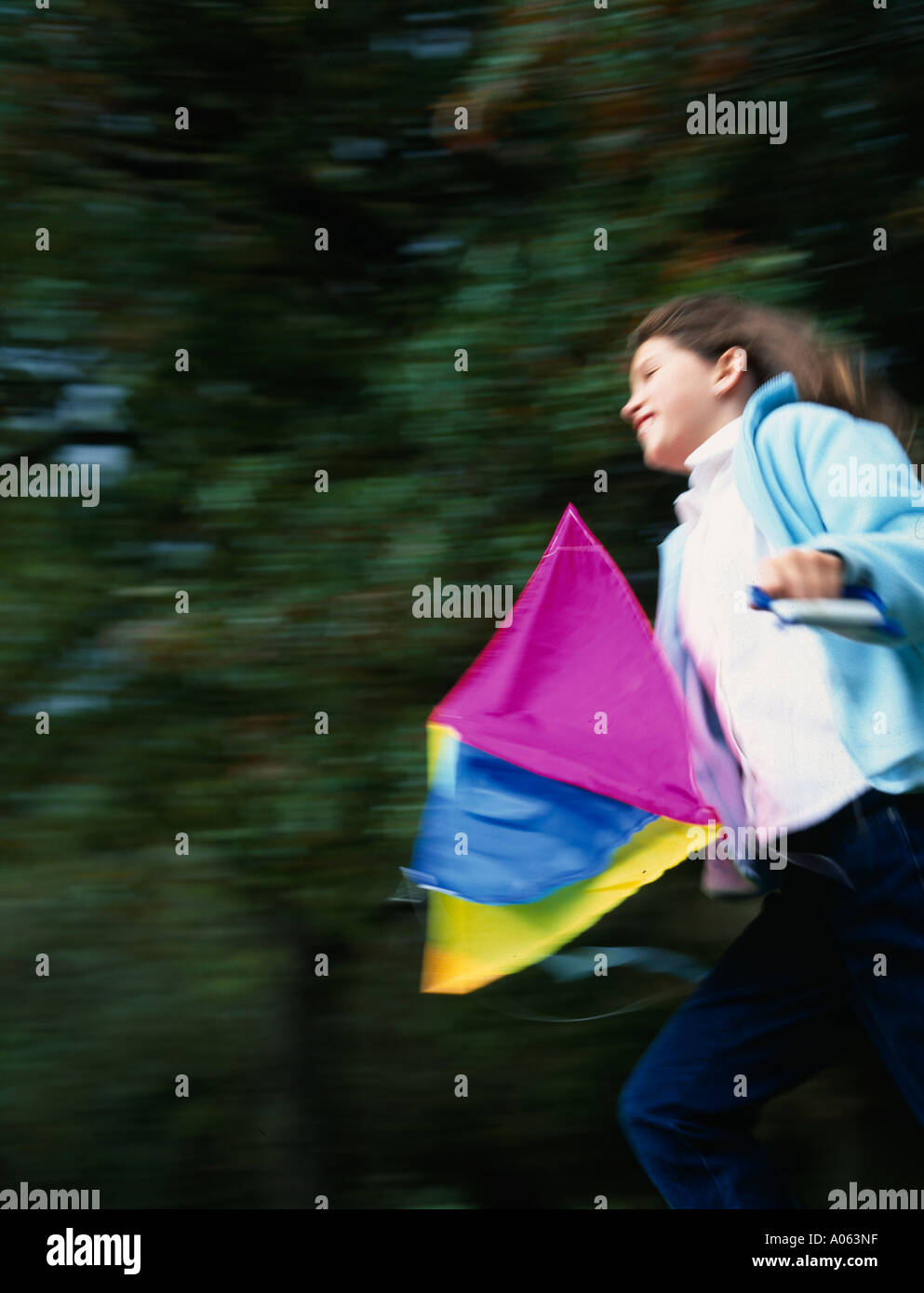 Children with kite hi-res stock photography and images - Alamy