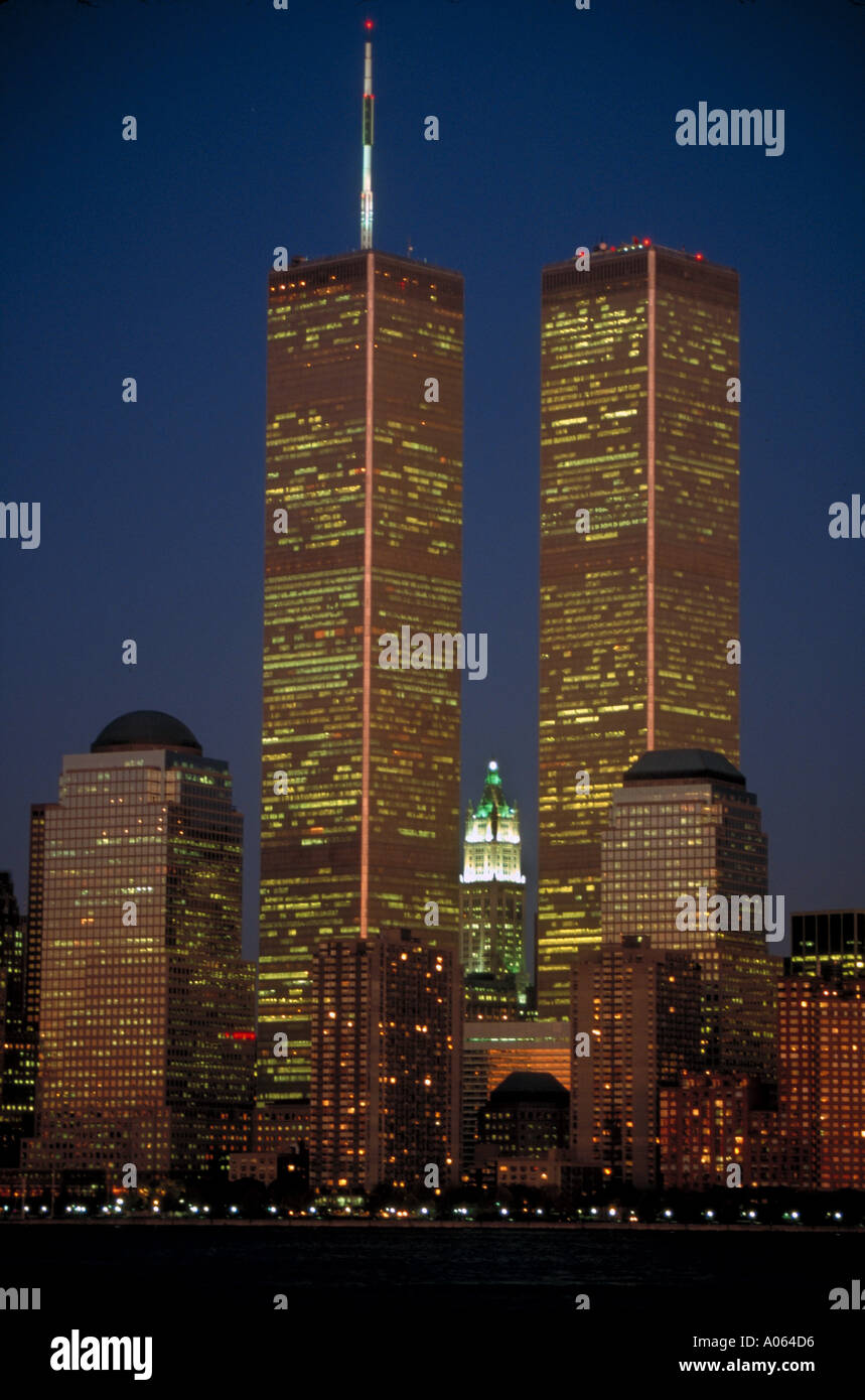 evening skyline new york city manhatten world trade towers Stock Photo ...
