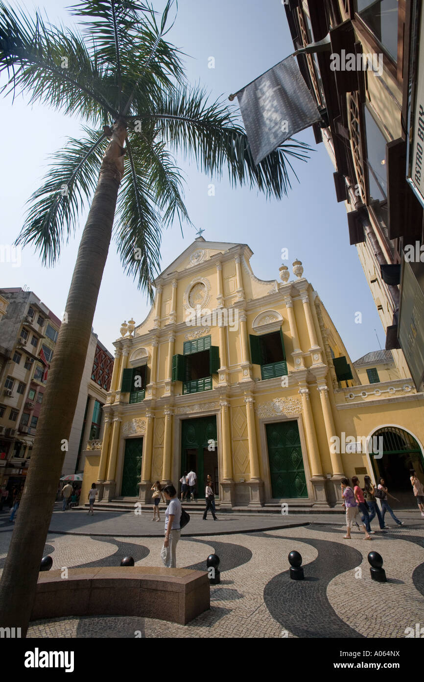 Sao Lourenco Church in Largo de Senado Square in Macau. South East Asia ...