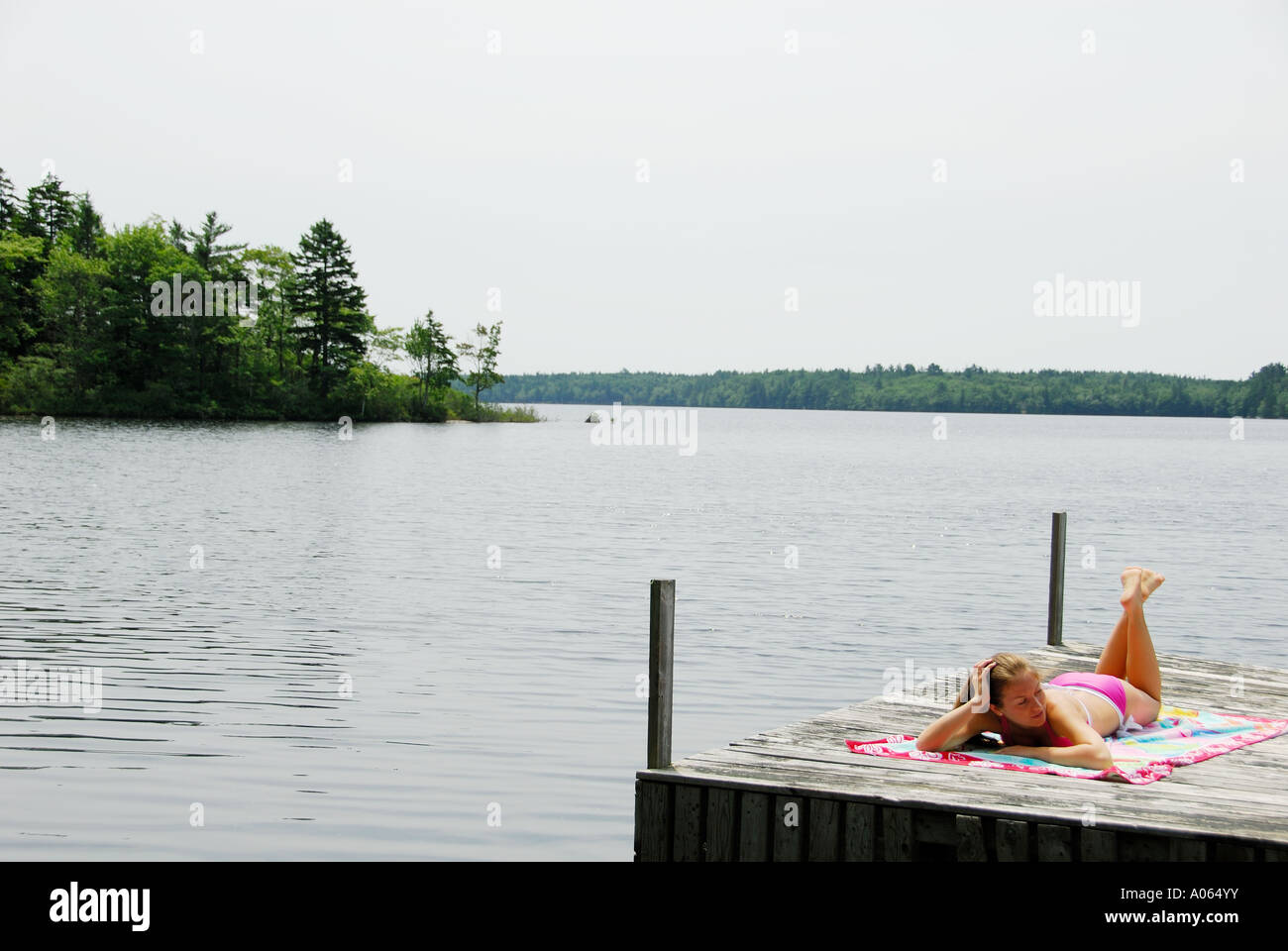 Getting a suntan getting a sun tan hi-res stock photography and images ...