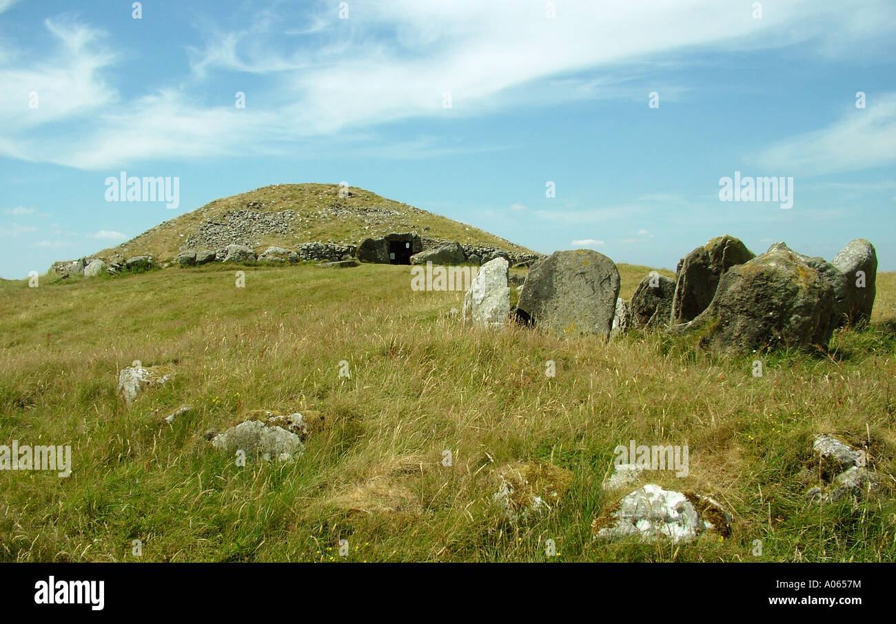 Loughcrew cairn hi-res stock photography and images - Alamy