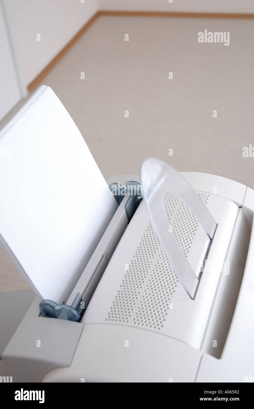 Facsimile machine hi-res stock photography and images - Alamy